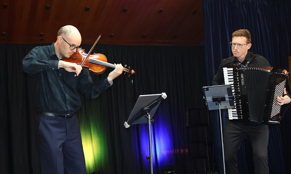 "Happy Holidays" 19th Anniversary Afternoon of Music with Kevin ...